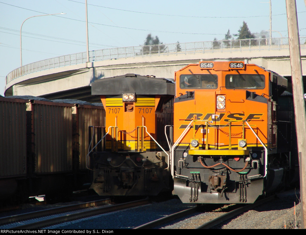 BNSF DPU "hangout"